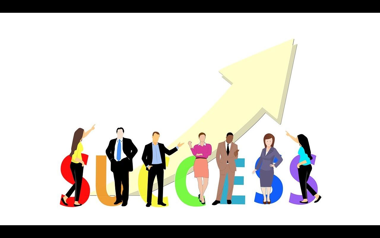 A Complete Guide to Team Management Skills and Tips